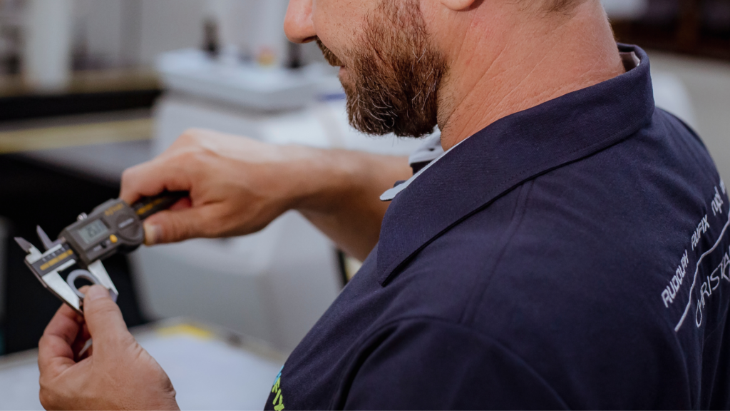 Conheça a RUFIX - RUFIX